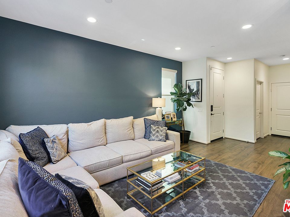 7608 N Honor Way, Van Nuys, CA 91405 | Zillow