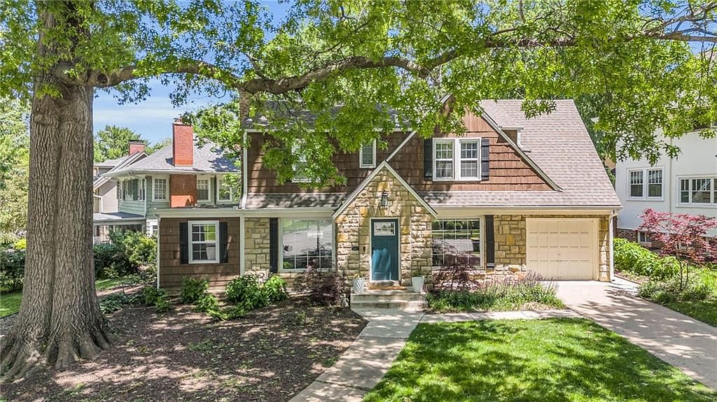 100 Morningside Dr, Kansas City, MO 64113 | Zillow