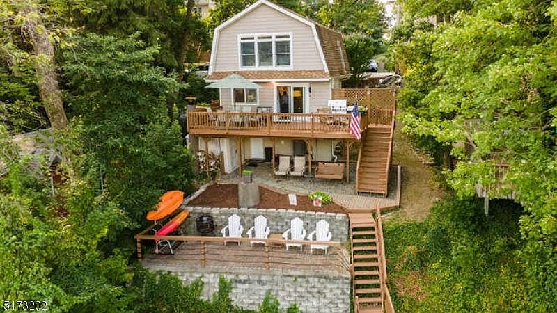 27 Upper Greenwood Lake Rd, Hewitt, NJ 07421 | Zillow