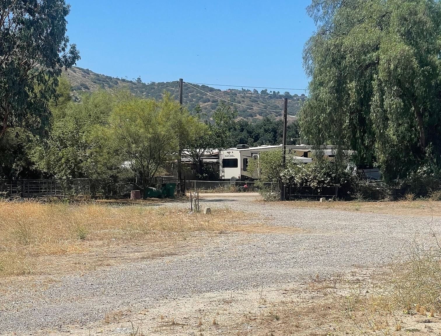 15600 El Monte Rd, Lakeside, CA 92040 | MLS #230014019 | Zillow