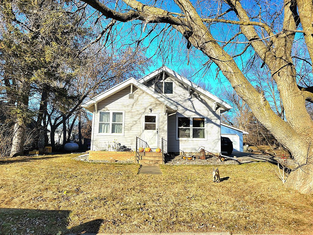 209 Ida St E, Garfield, MN 56332 | Zillow