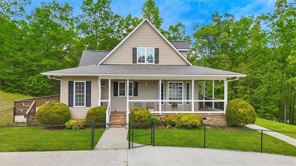 127 Lake Rd, Marietta, SC 29661 | MLS #20265904 | Zillow