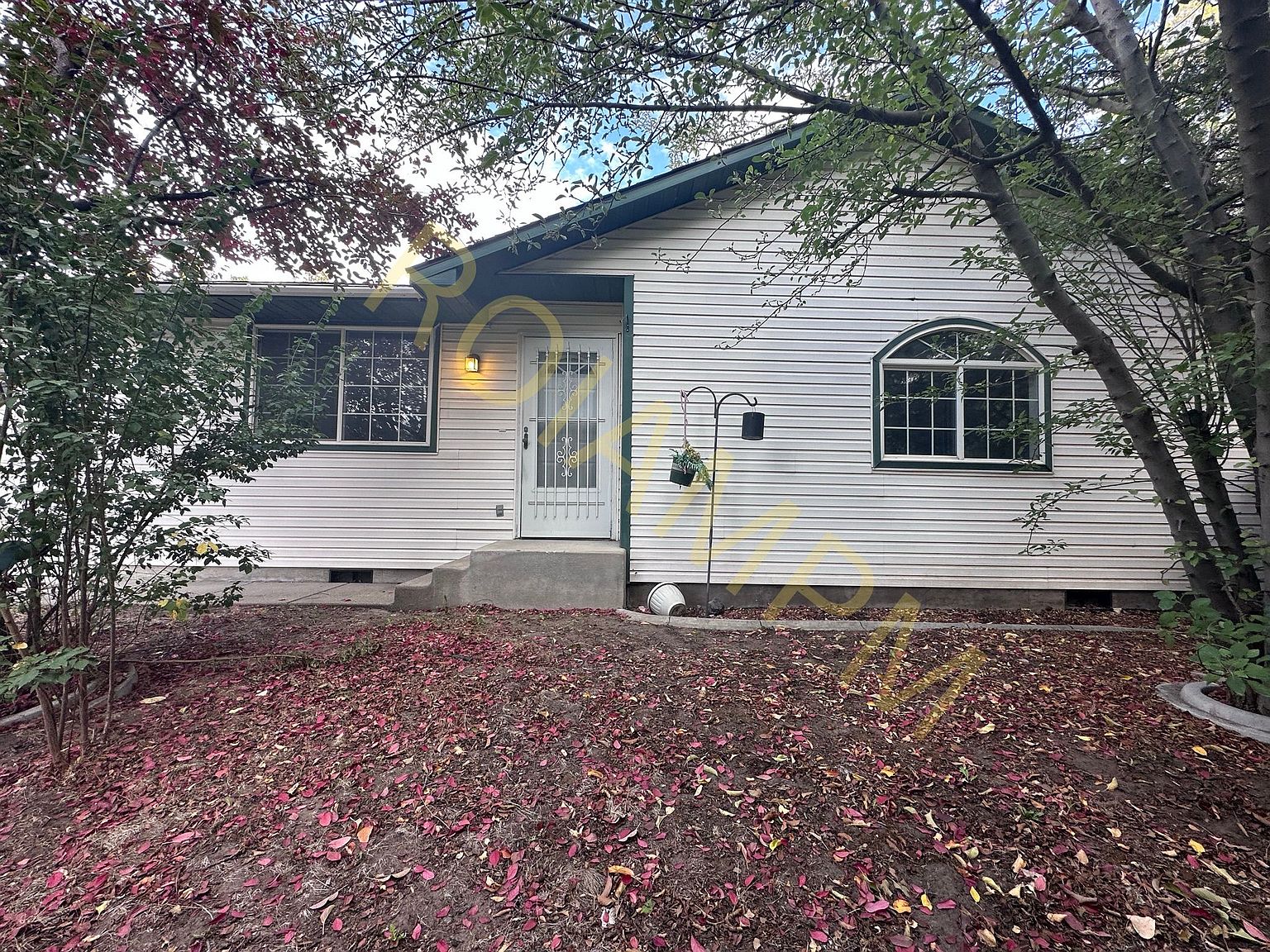 180 Lake St E #D, Hagerman, ID 83332 | Zillow