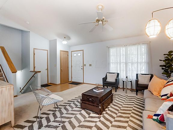 565 Sharar Field Dr, Blacklick, OH 43004 | Zillow