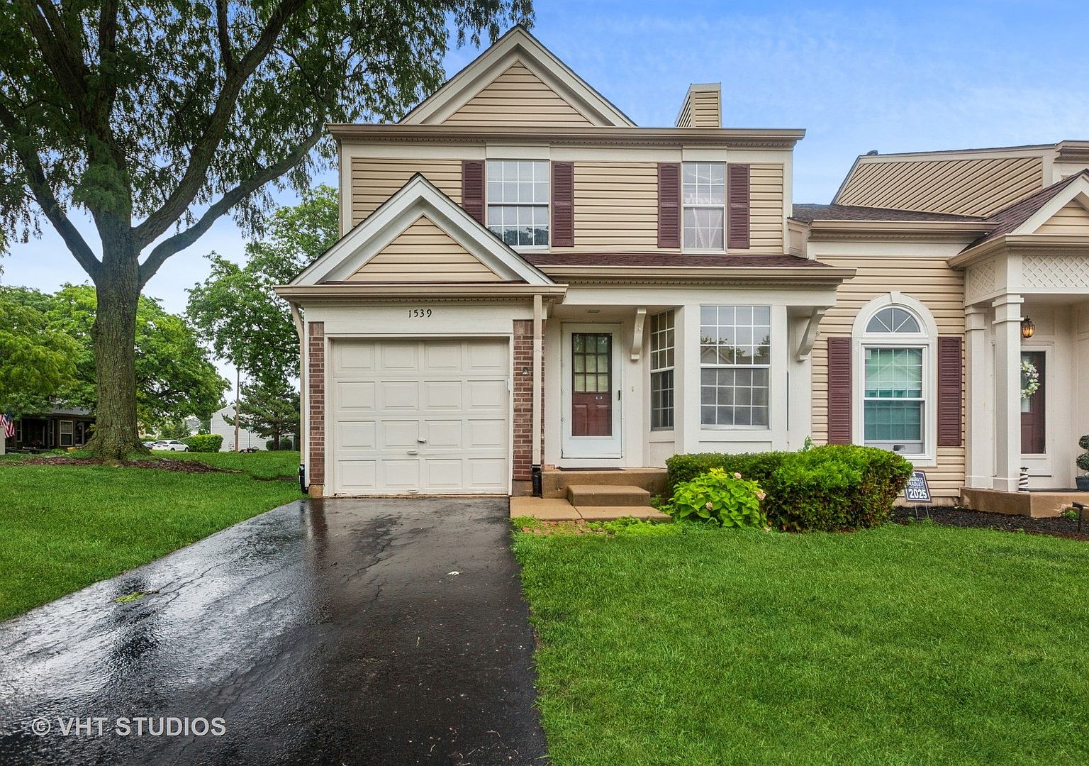 1539 Apple Grove Ln, Westmont, IL 60559 | Zillow