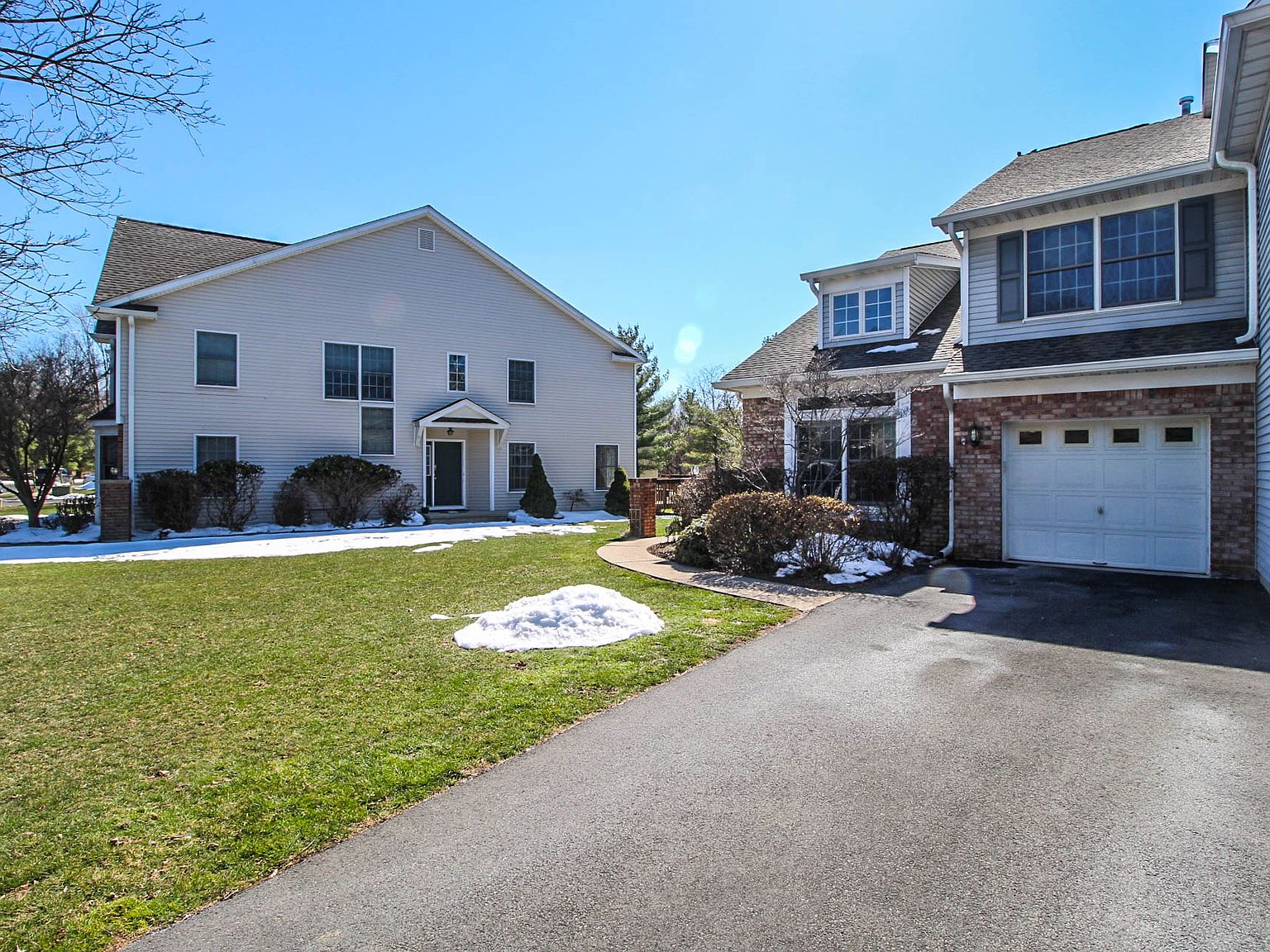 12 Pond Ridge Dr, Clinton, NJ 08809 | Zillow