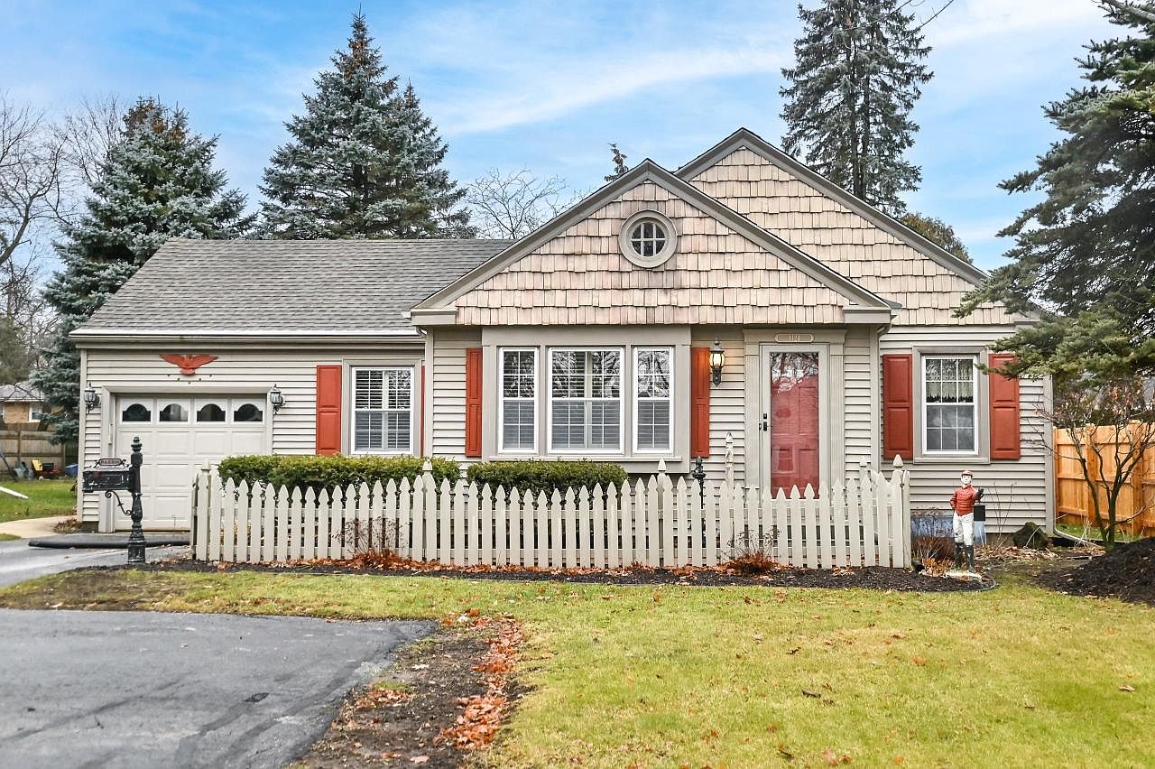 1124 East Colonial DRIVE, Racine, WI 53405 | Zillow