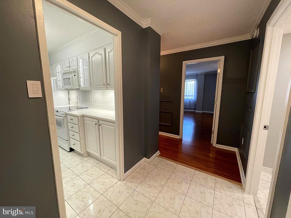 Hallmark - 200 N Pickett St Alexandria VA | Zillow