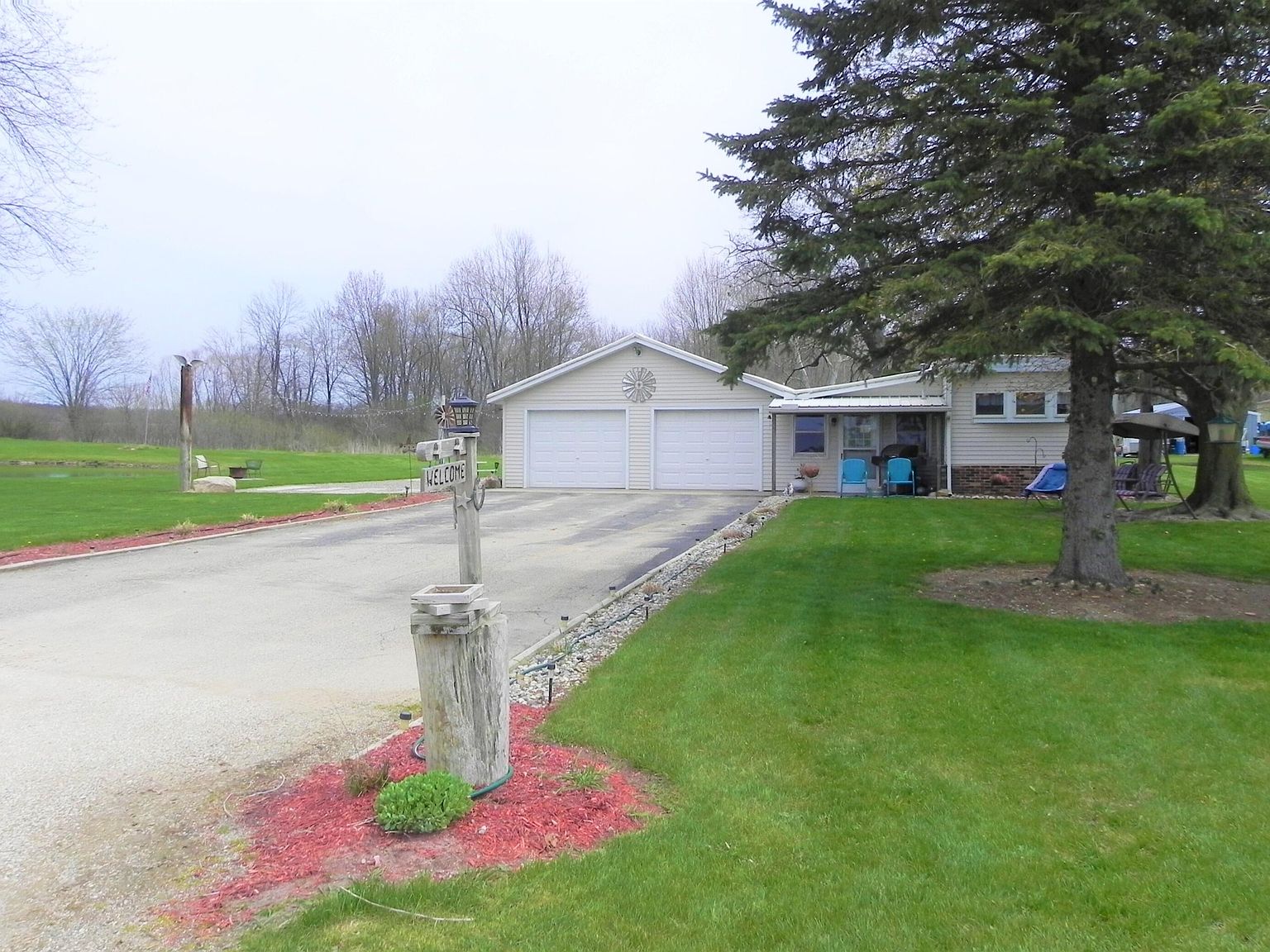 52921 Krupp Rd, Leonidas, MI 49066 | Zillow