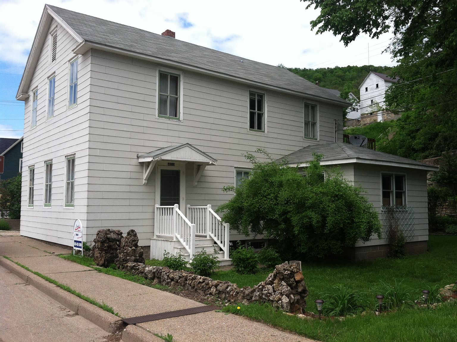 401 S Main St, Alma, WI 54610 | Zillow