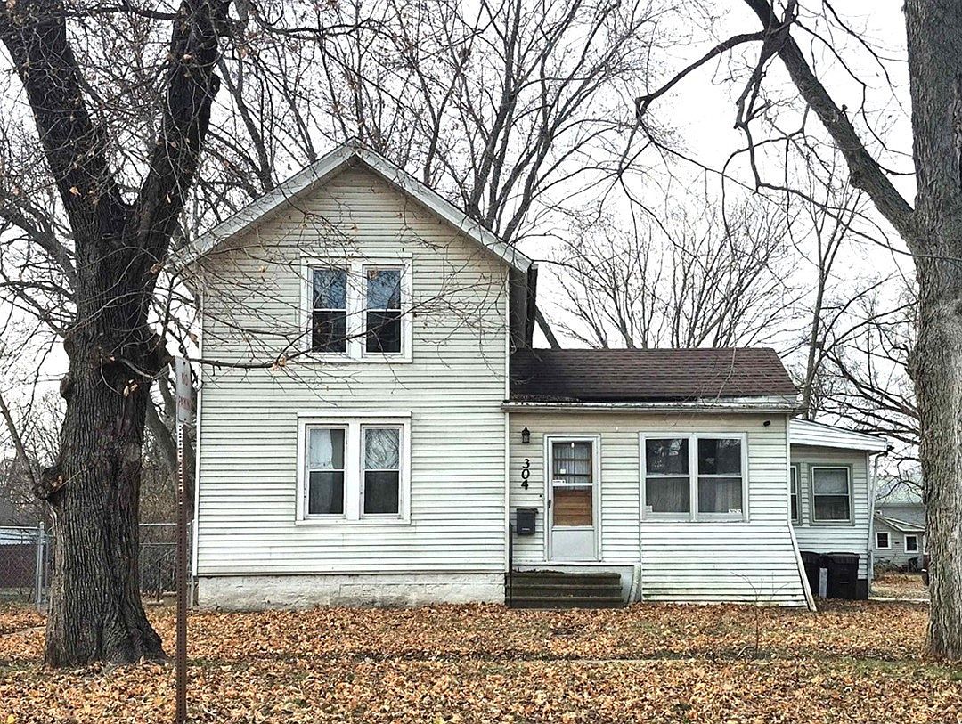 304 N 4th St, Oregon, IL 61061 | Zillow