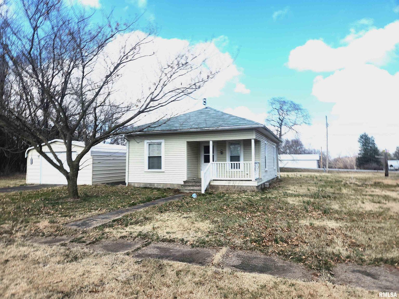 311 Gelston St, Valier, IL 62891 | Zillow