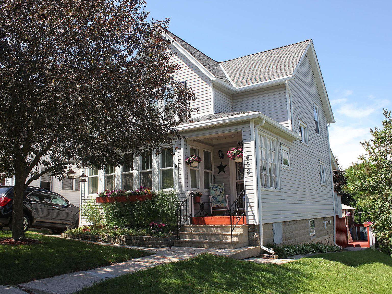 408 W Main St, Plymouth, WI 53073 | Zillow