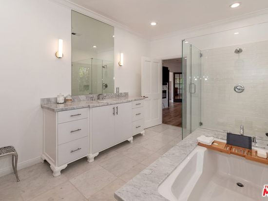 10401 Wyton Dr, Los Angeles, CA 90024 | MLS #21742160 | Zillow