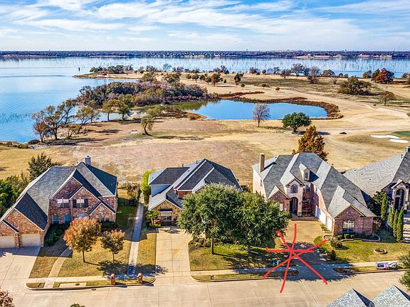 1490 Coastal Dr, Rockwall, TX 75087 | MLS #20899333 | Zillow