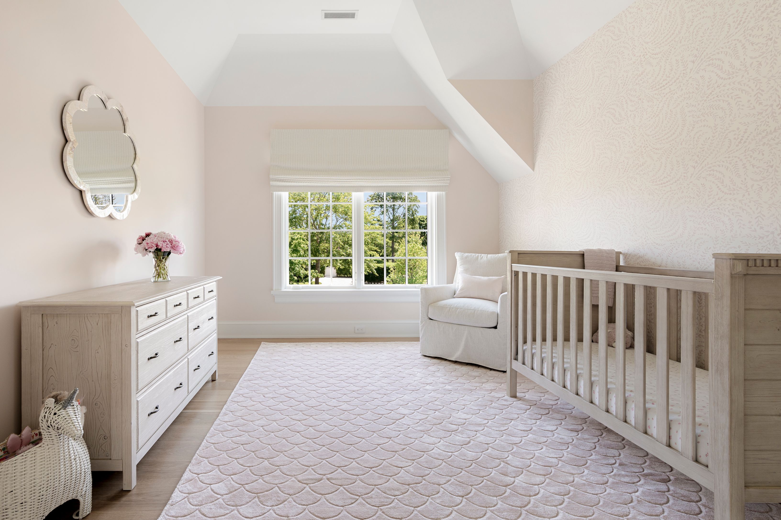 73 Pleasant Ln, Southampton, NY 11968 | Out East