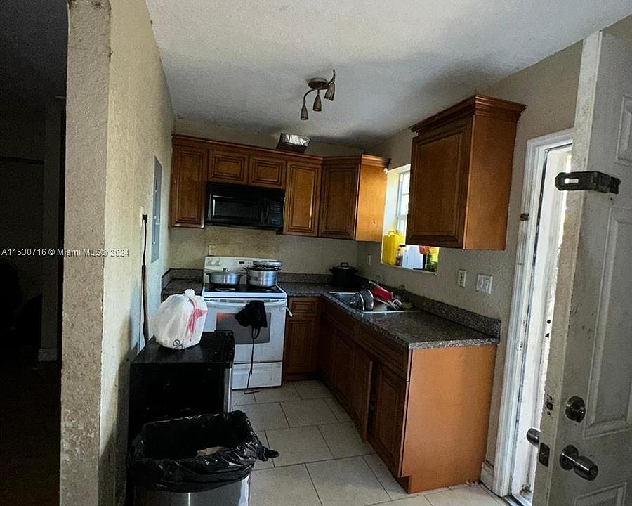 12630 NW 17th Ave, Miami, FL 33167 | Zillow
