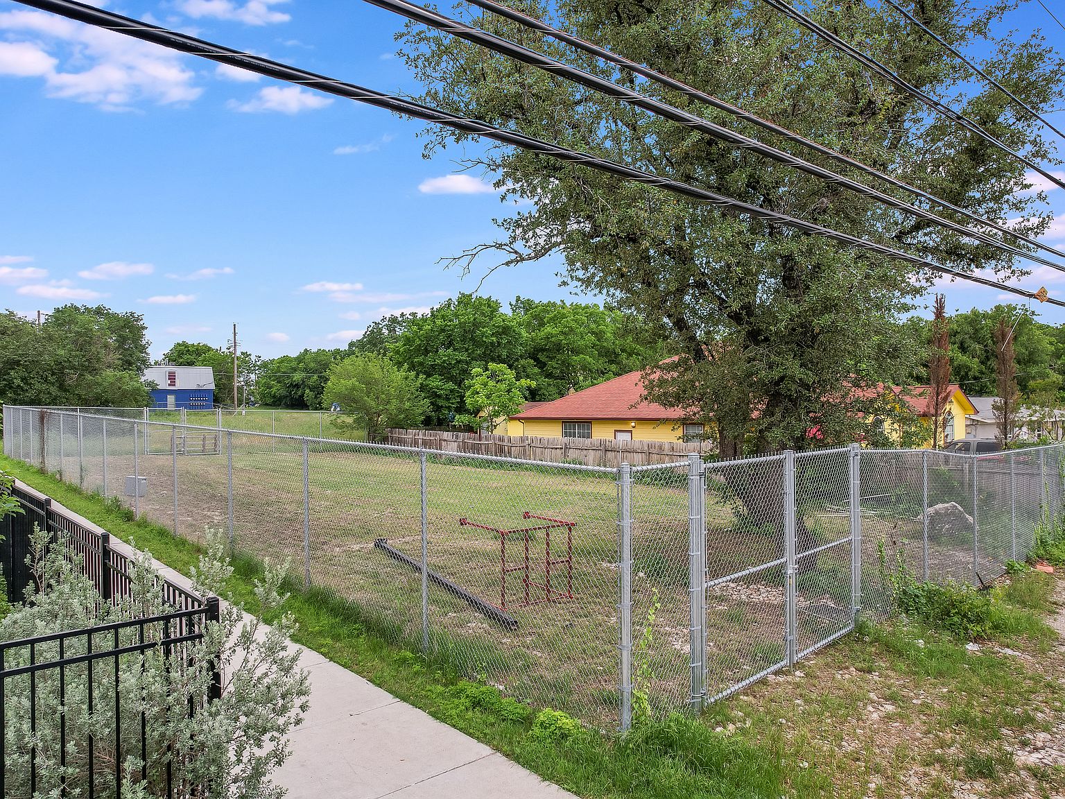 405 E Powell Ln, Austin, TX 78753 | Zillow