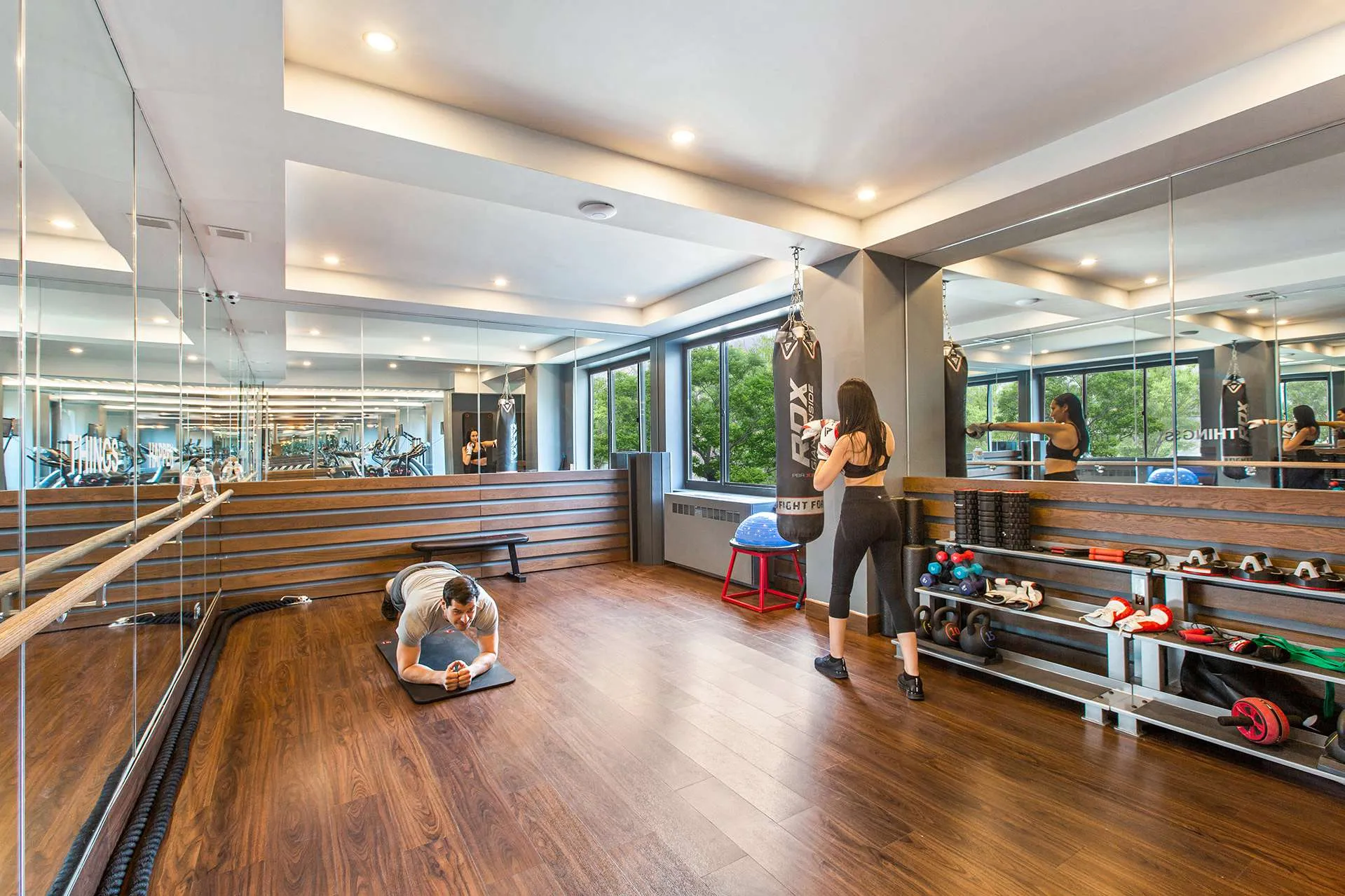 The Serrano at 1735 York Avenue in Yorkville : Sales, Rentals ...