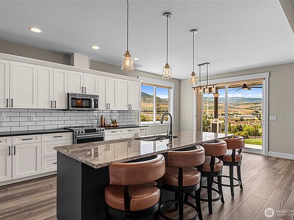 4535 SE Colockum View Drive, East Wenatchee, WA 98802 | Zillow