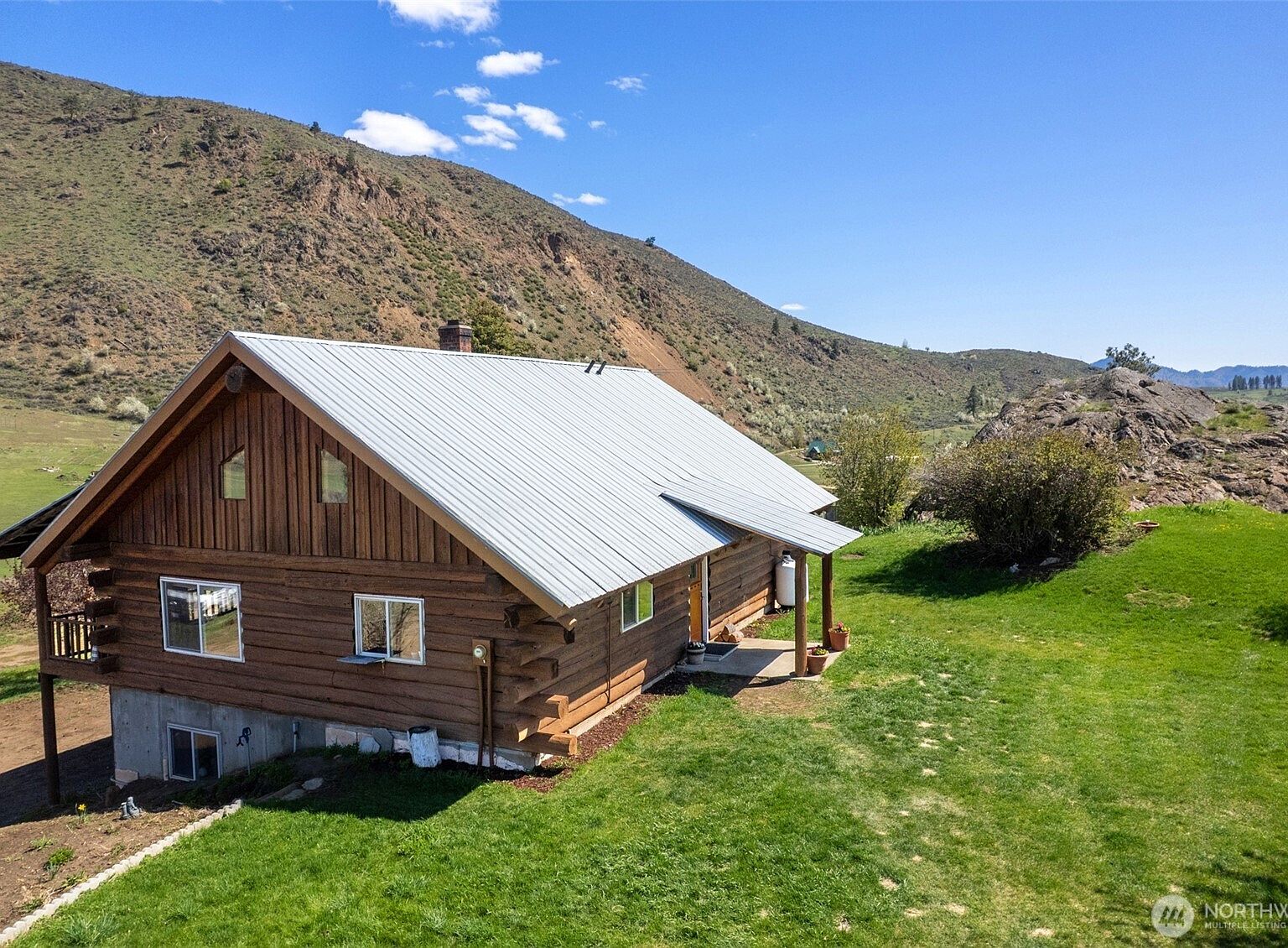 364 East Chewuch Road, Winthrop, WA 98862 | MLS #2369252 | Zillow