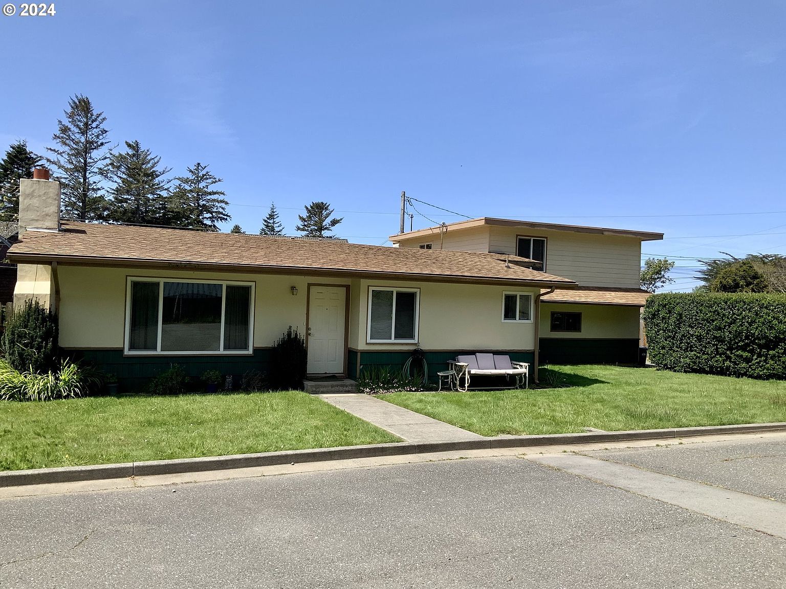 29370 Vera St, Gold Beach, OR 97444 | Zillow