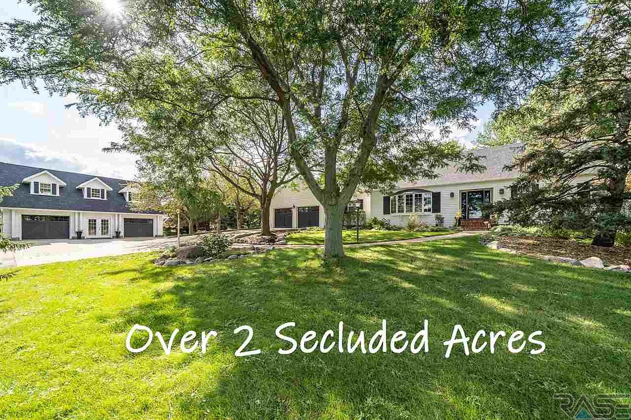 8005 S Windswept Cir, Sioux Falls, SD 57108 | Zillow