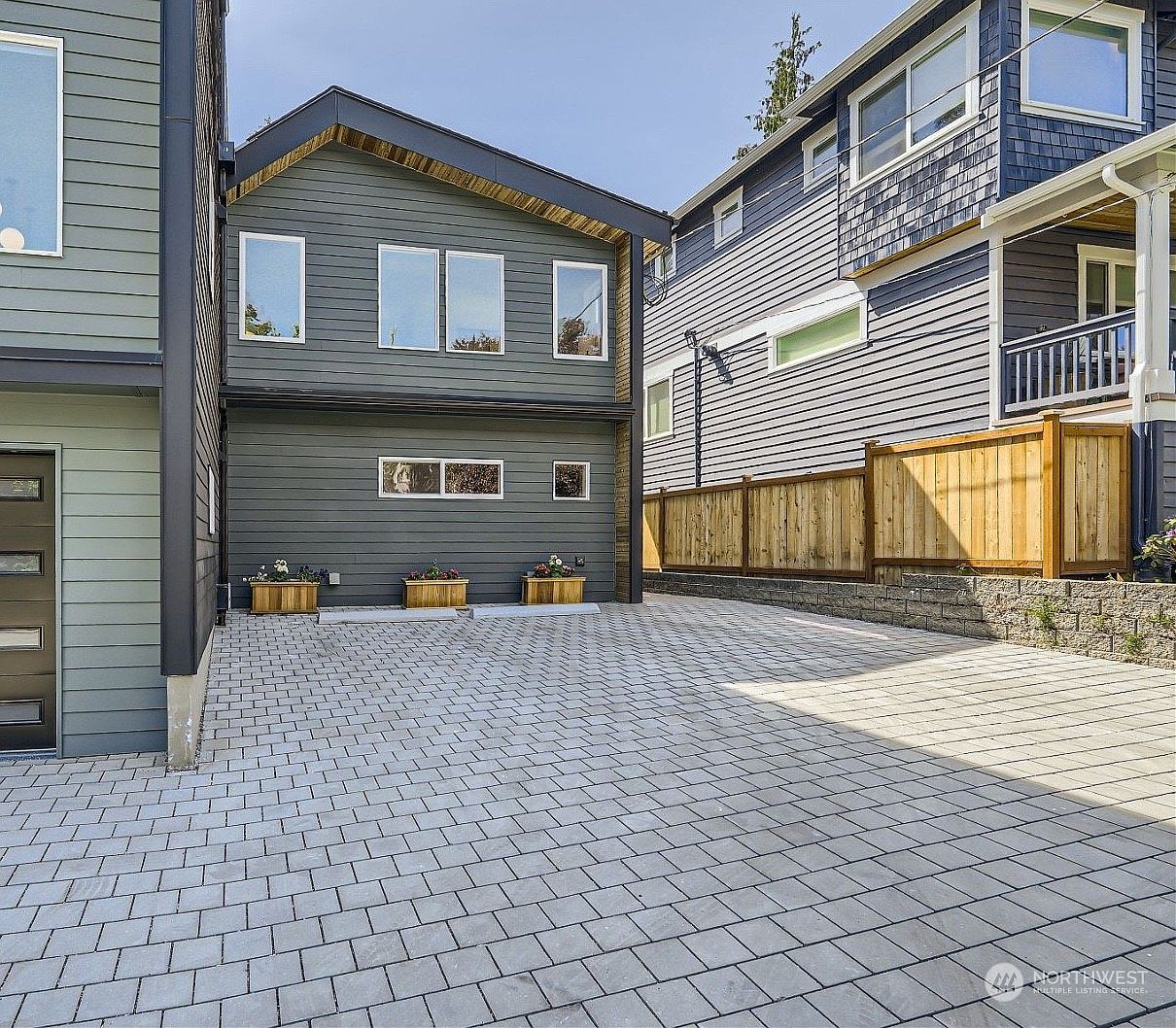 7029 25th Avenue NW UNIT B, Seattle, WA 98117 | Zillow