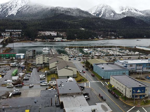 711 W 12th St, Juneau, AK 99801 | MLS #23758 | Zillow