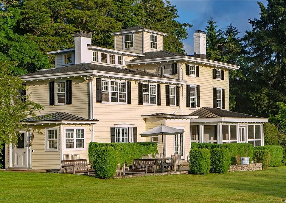 845 Old Post Rd, Bedford, NY 10506 | Zillow