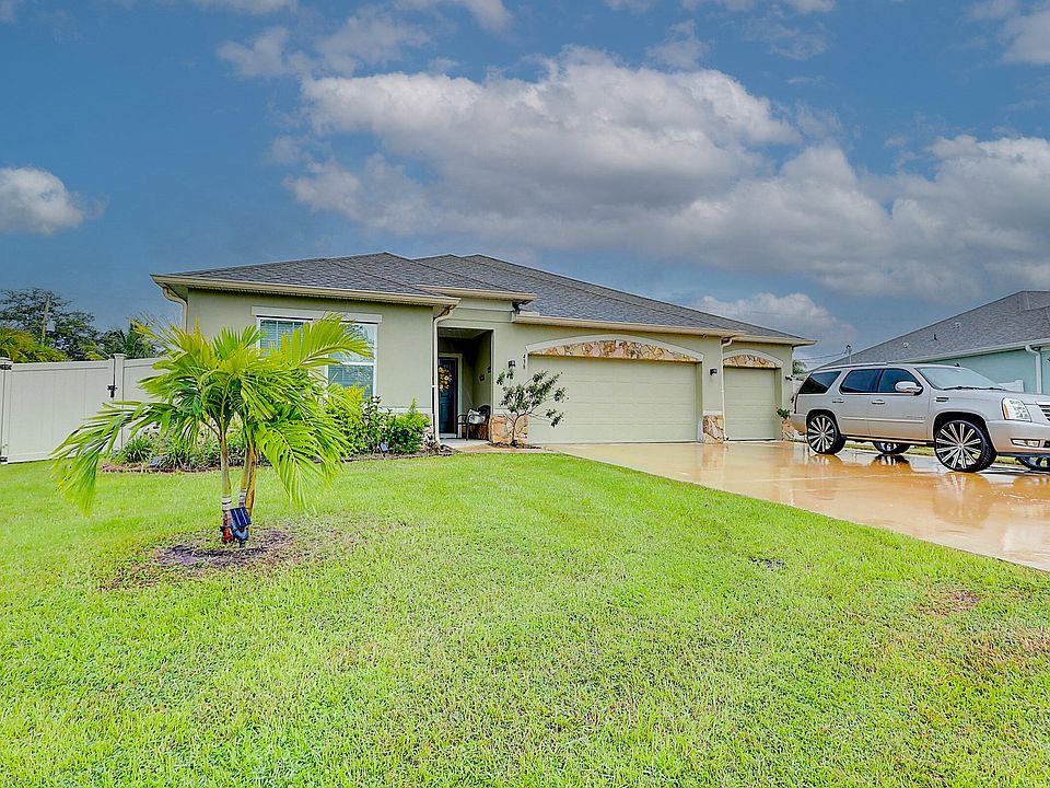438 SW Naftal Pl, Port Saint Lucie, FL 34953 | Zillow
