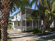 320 Bay St, Palm Harbor, FL 34683 | Zillow