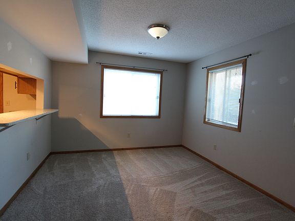 15858 Griffon Path, Apple Valley, MN 55124 | Zillow