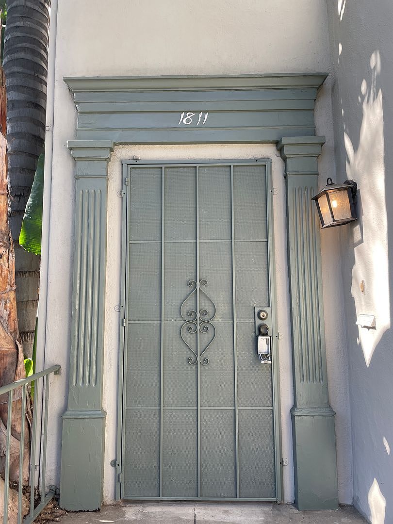 1811 N New Hampshire Ave #1811, Los Angeles, CA 90027 | Zillow