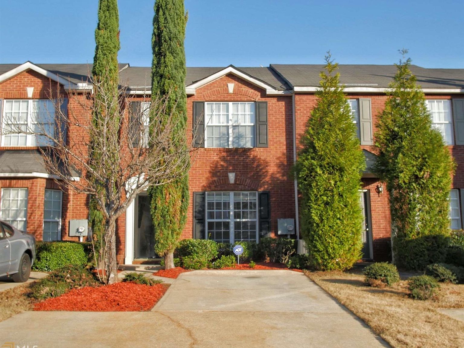 5886 Strathmoor Manor Cir, Lithonia, GA 30058 | Zillow