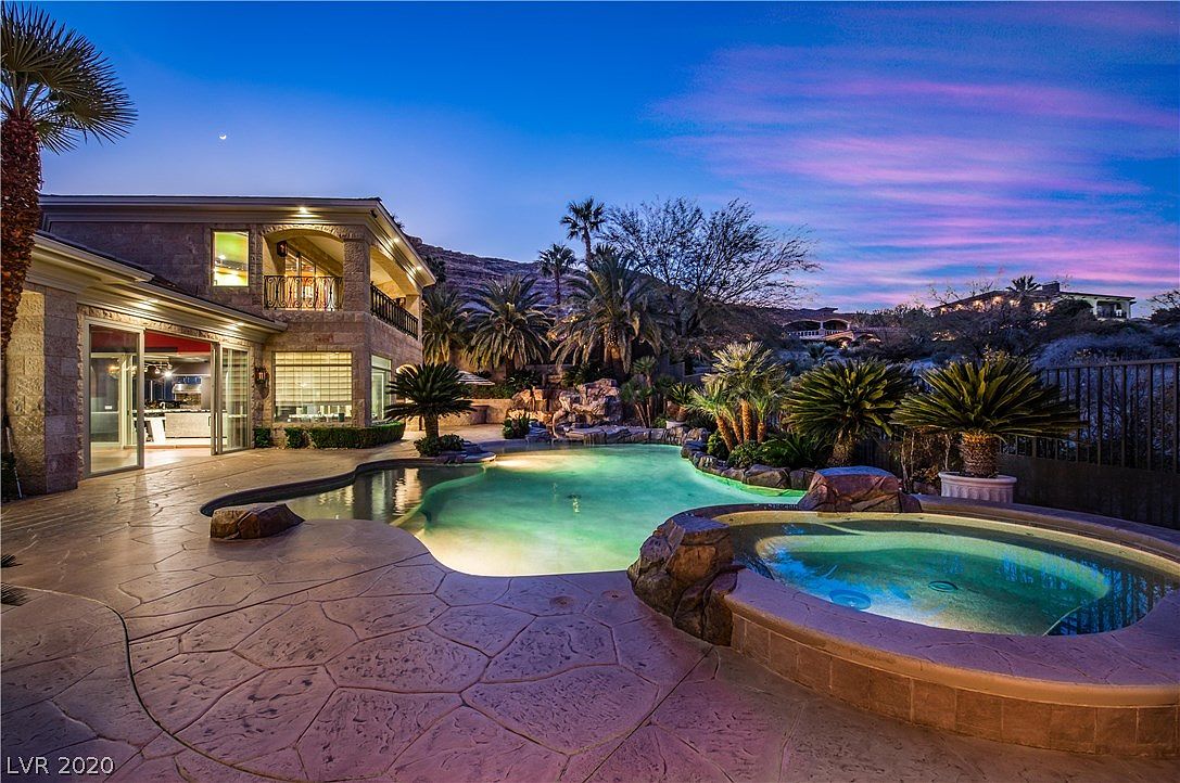 2556 Red Arrow Dr, Las Vegas, NV 89135 | Zillow