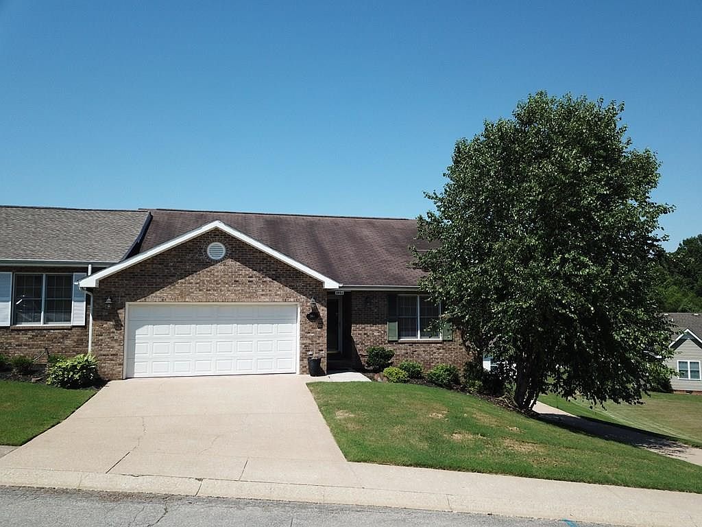 398A Paris Hwy, Paris, TN 38242 | MLS #130792 | Zillow