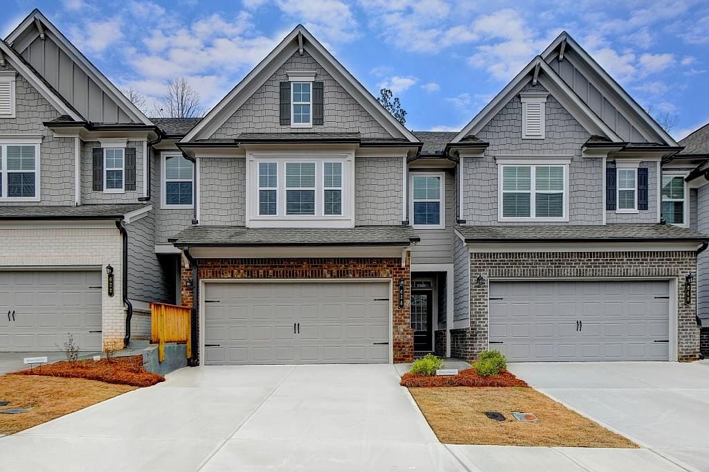 638 Isom Walk, Suwanee, GA 30024 | Zillow