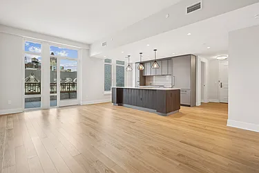 The Rockwell at 218 West 103rd Street in Manhattan Valley : Sales ...