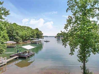 2010 Lake Keowee Ln, Seneca, SC 29672 | Zillow