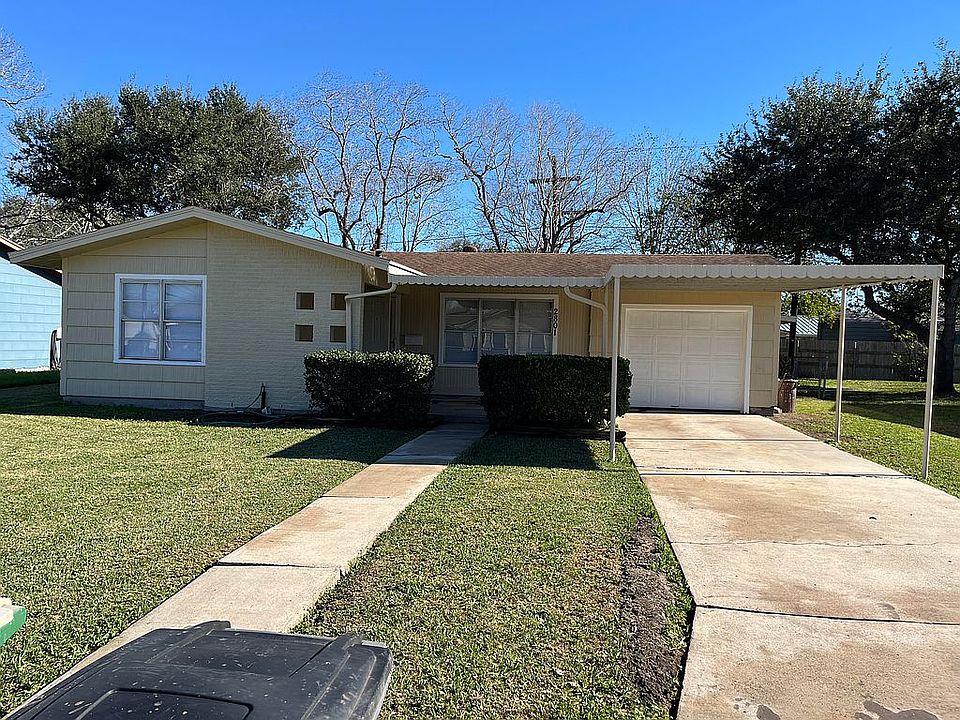 2801 E Mistletoe Ave, Victoria, TX 77901 | Zillow