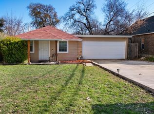 813 Lake View Rdg, White Settlement, TX 76108 | MLS #20804800 | Zillow