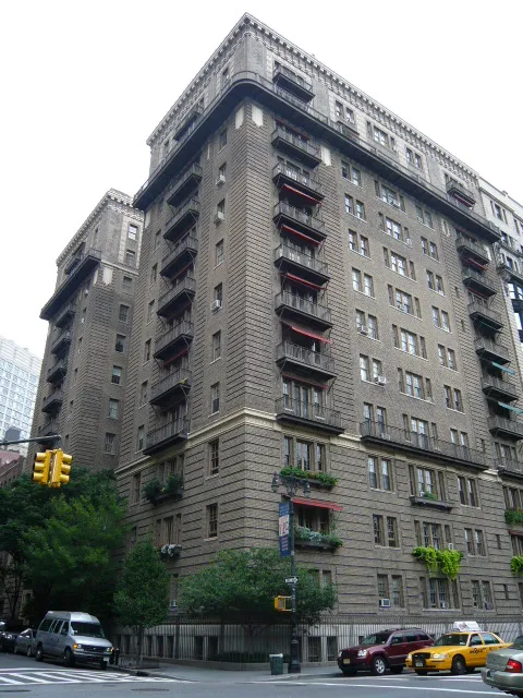 Harperley Hall at 41 Central Park West in Lincoln Square : Sales ...