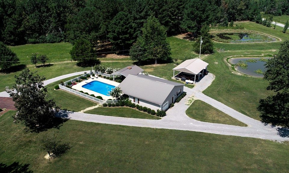 2236 Talucah Rd, Valhermoso Springs, AL 35775 | Zillow