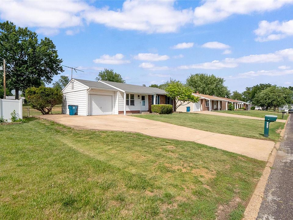 5437 Butler Hill Estates Dr, Saint Louis, MO 63128 | Zillow