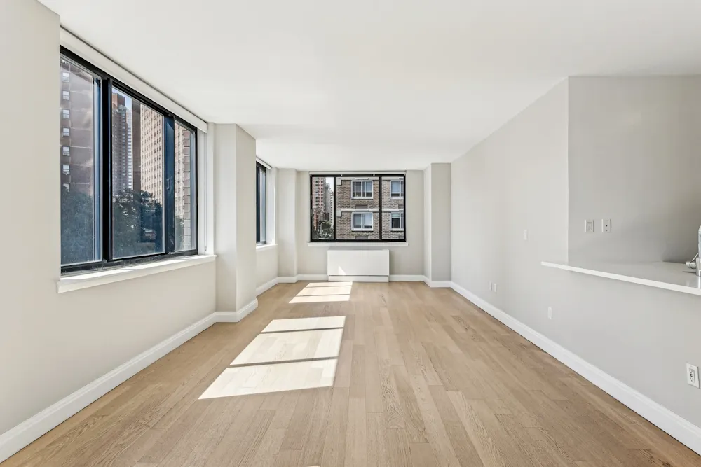345 East 94th Street #3D in Yorkville, Manhattan | StreetEasy