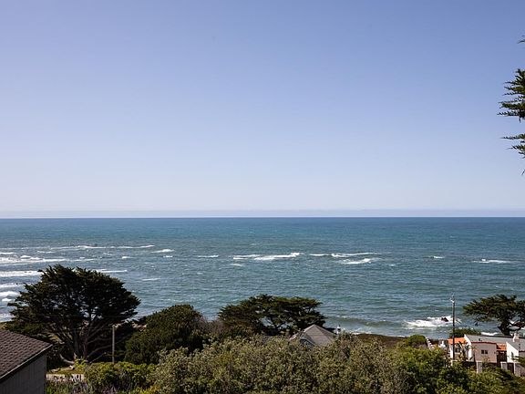 530 Stetson St, Moss Beach, CA 94038 | Zillow
