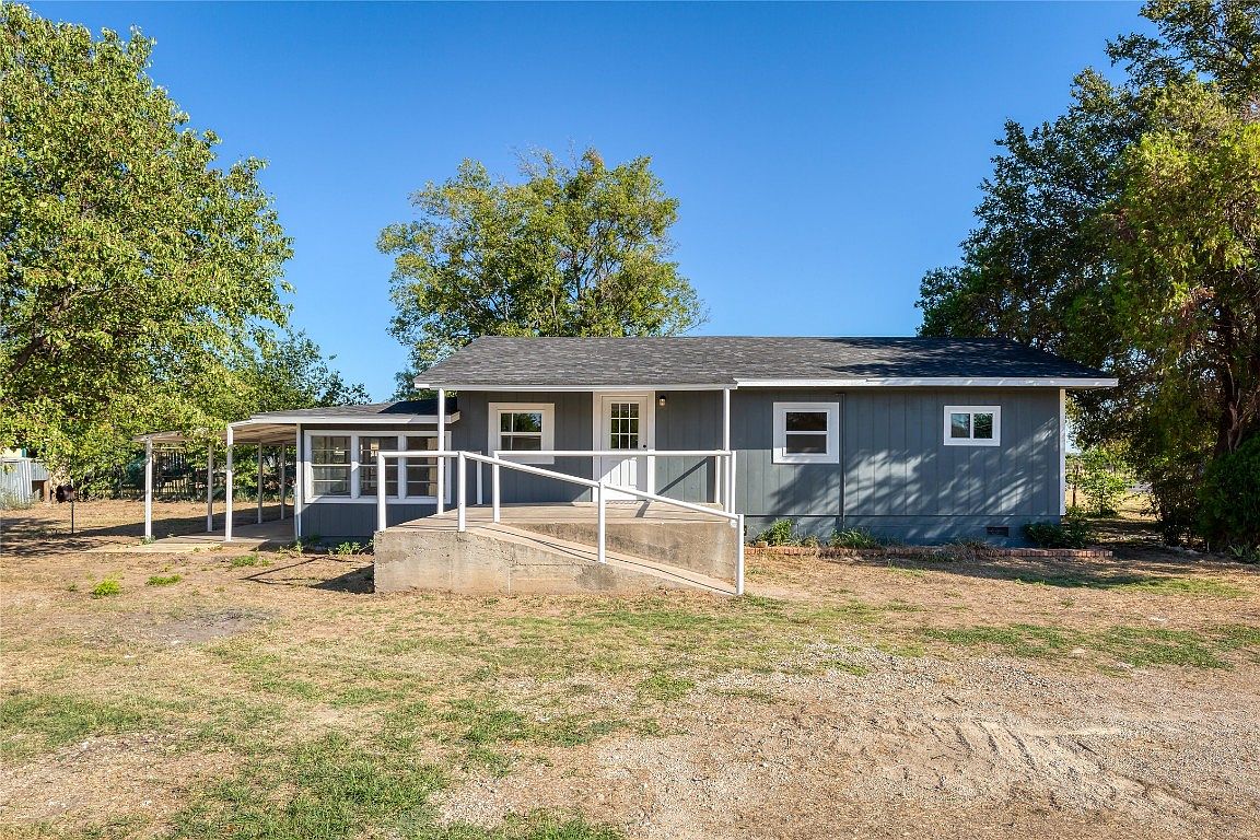 716 N Main St, Graford, TX 76449 | Zillow