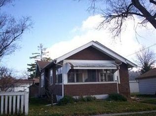 722 S 3rd Ave W, Newton, IA 50208 | Zillow