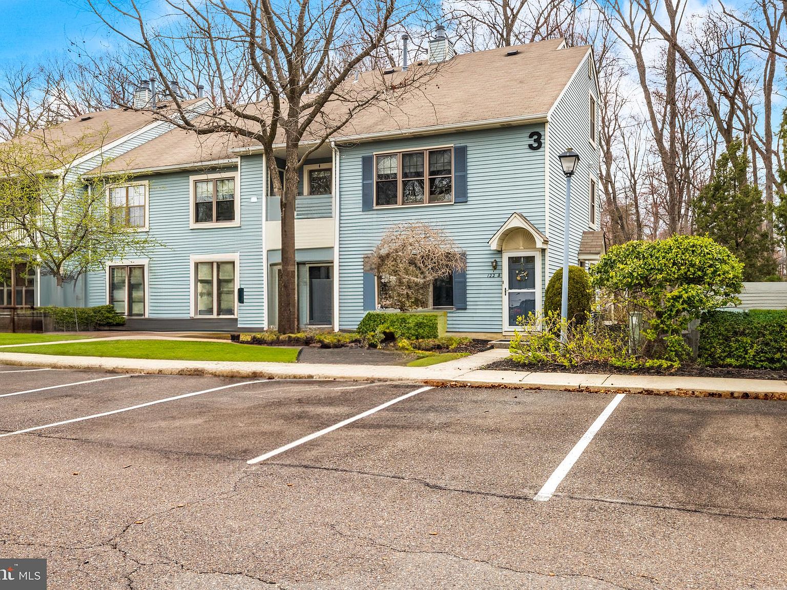 122-122B Arden Ct, Mount Laurel, NJ 08054 | MLS #NJBL2083824 | Zillow